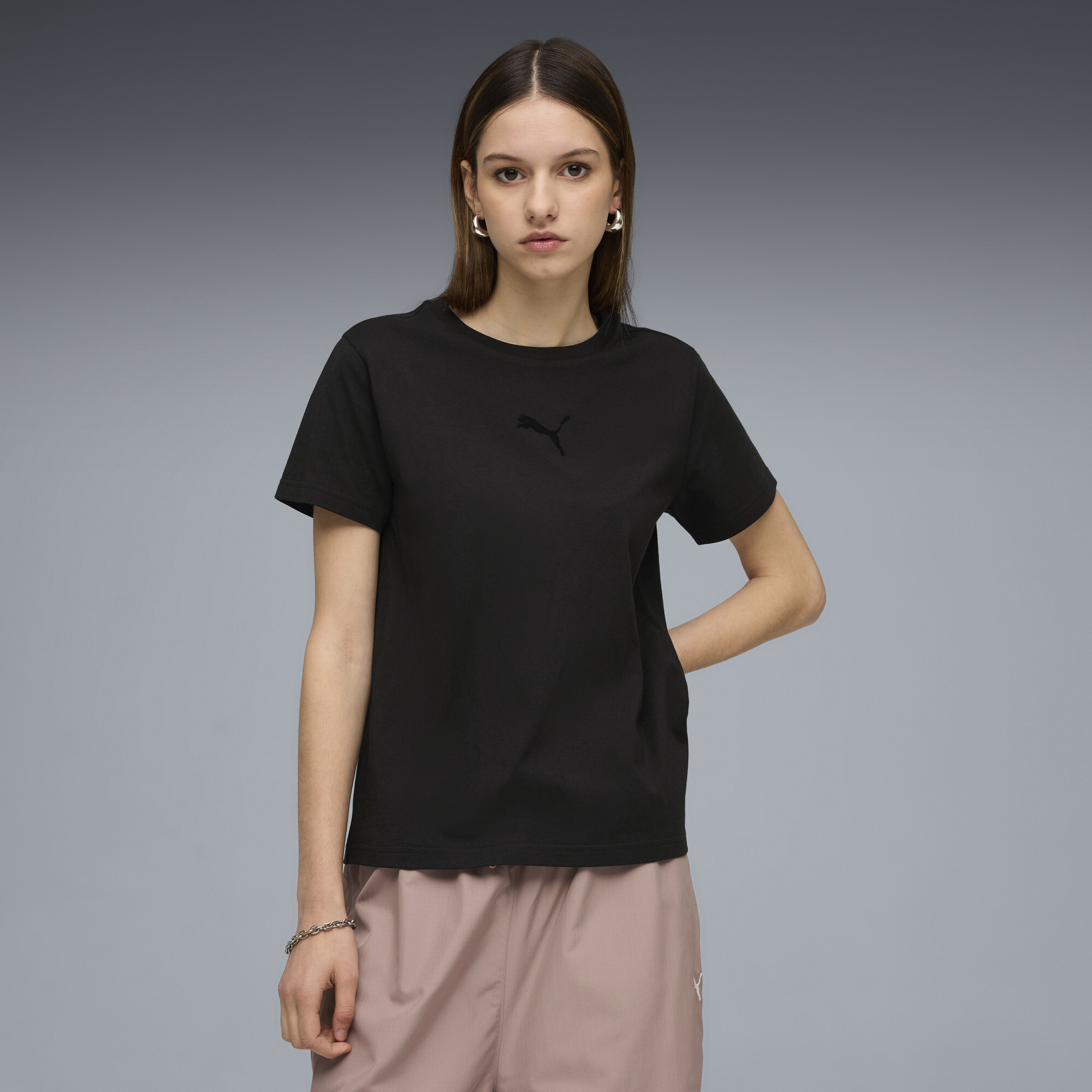 Essentials Elevated Logo Tee Women | T-shirts & Tops | PUMA